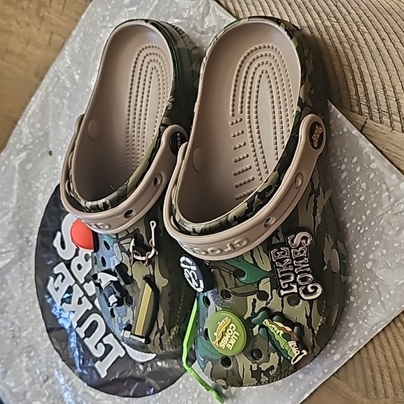CROCS | Shoes | New With Tags Luke Combs X Crocs Limited Edition | Poshmark